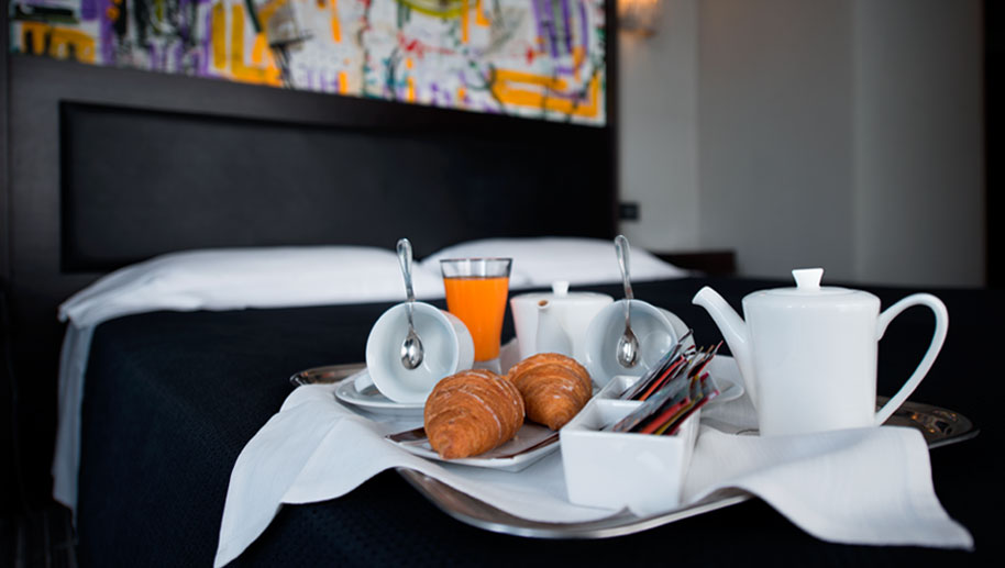 Twentyone Hotel Rome Italy - Twentyone Hotel Review, Photos